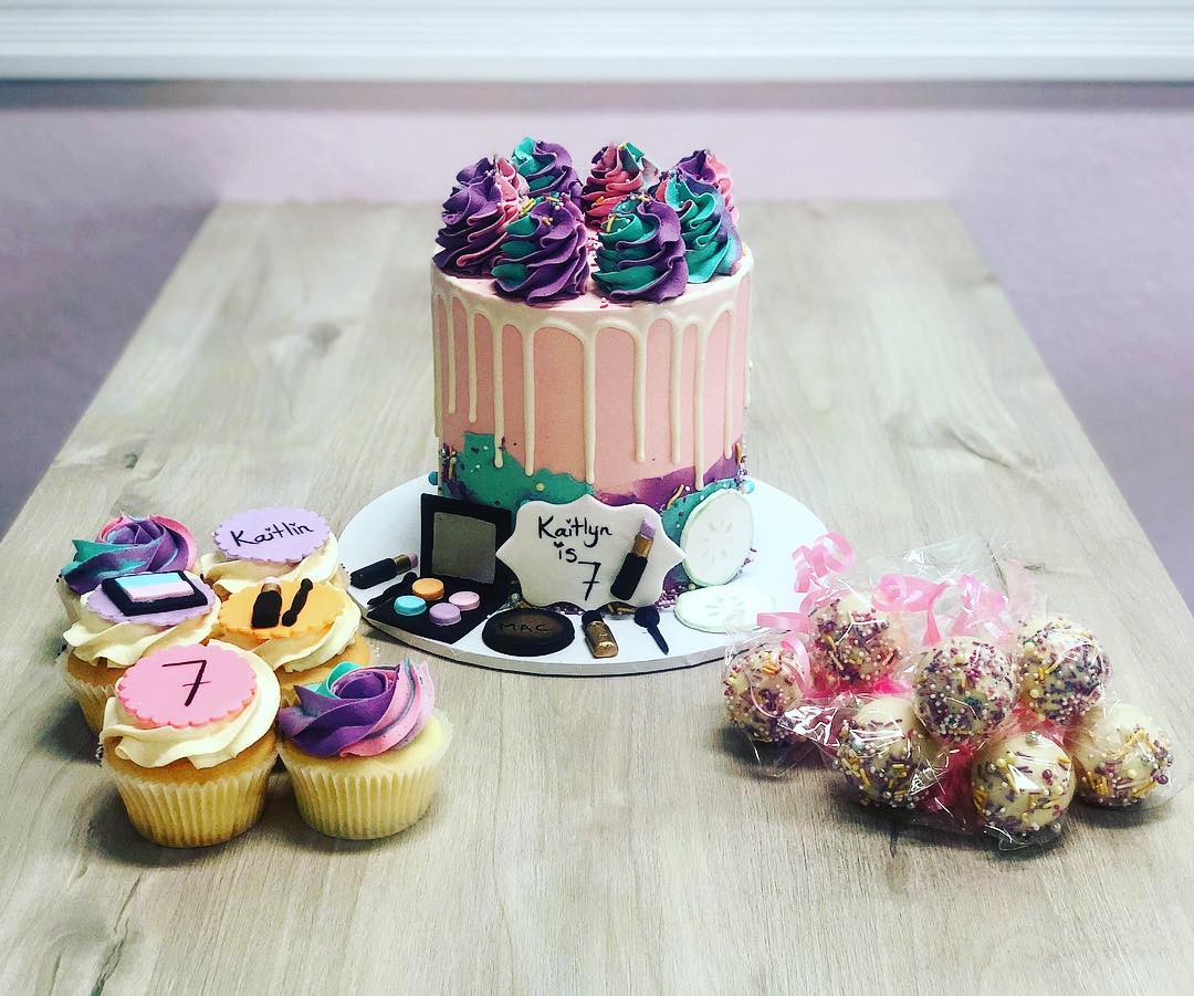 Mrs C's Cupcakes – Mrs C's CupCakes